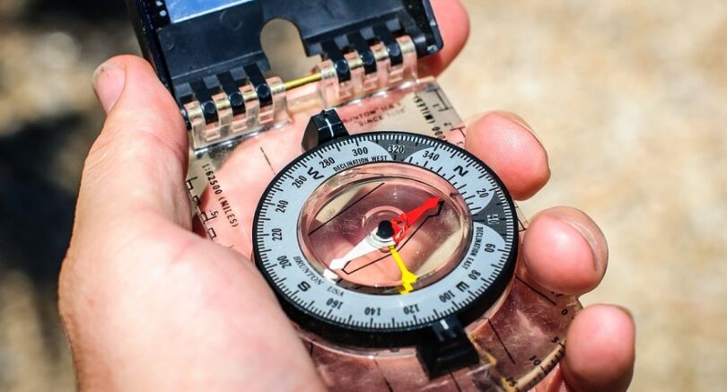 How to Use a Compass: Become a Pro with These 7 Easy Steps